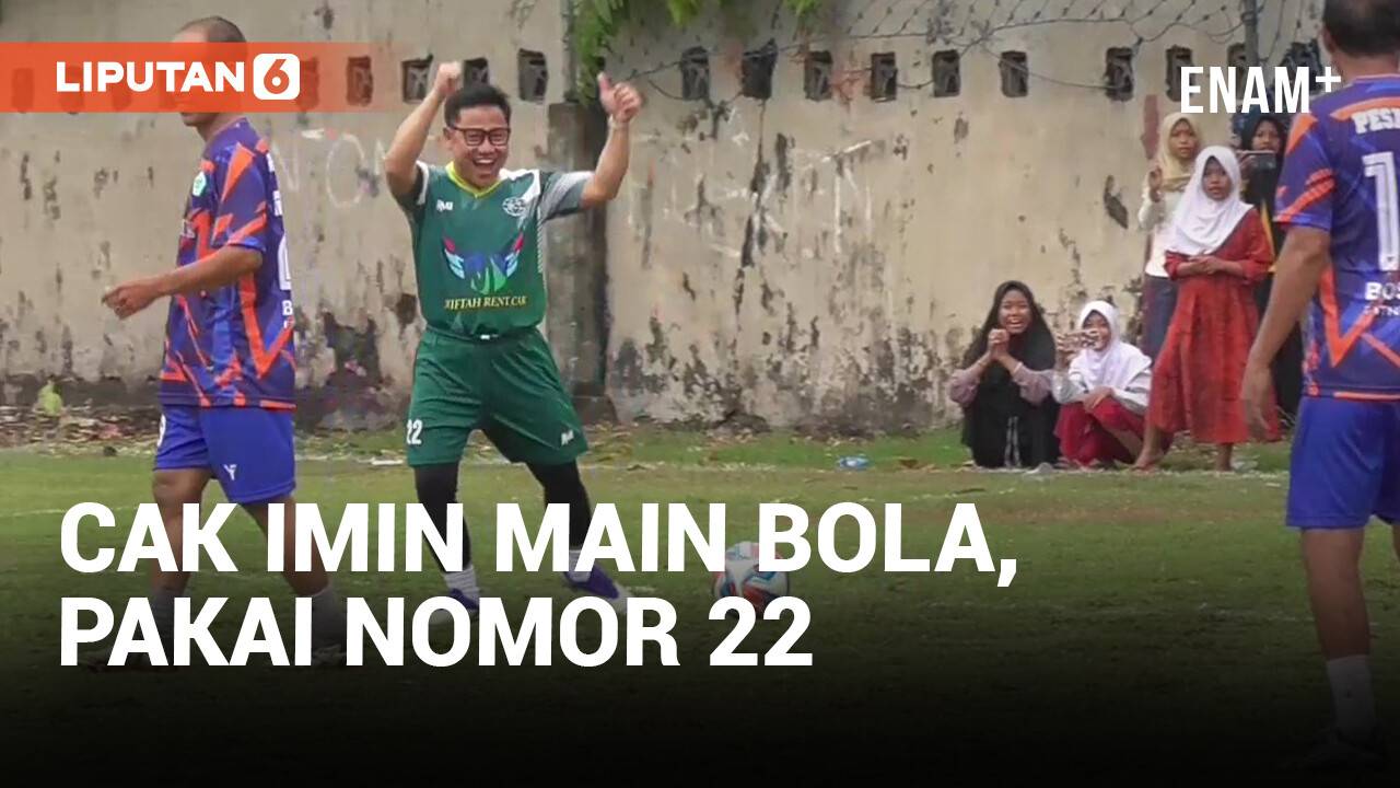 Main Bola Bareng Legenda Persebaya, Cak Imin Cetak Gol - LiputanEnam ...