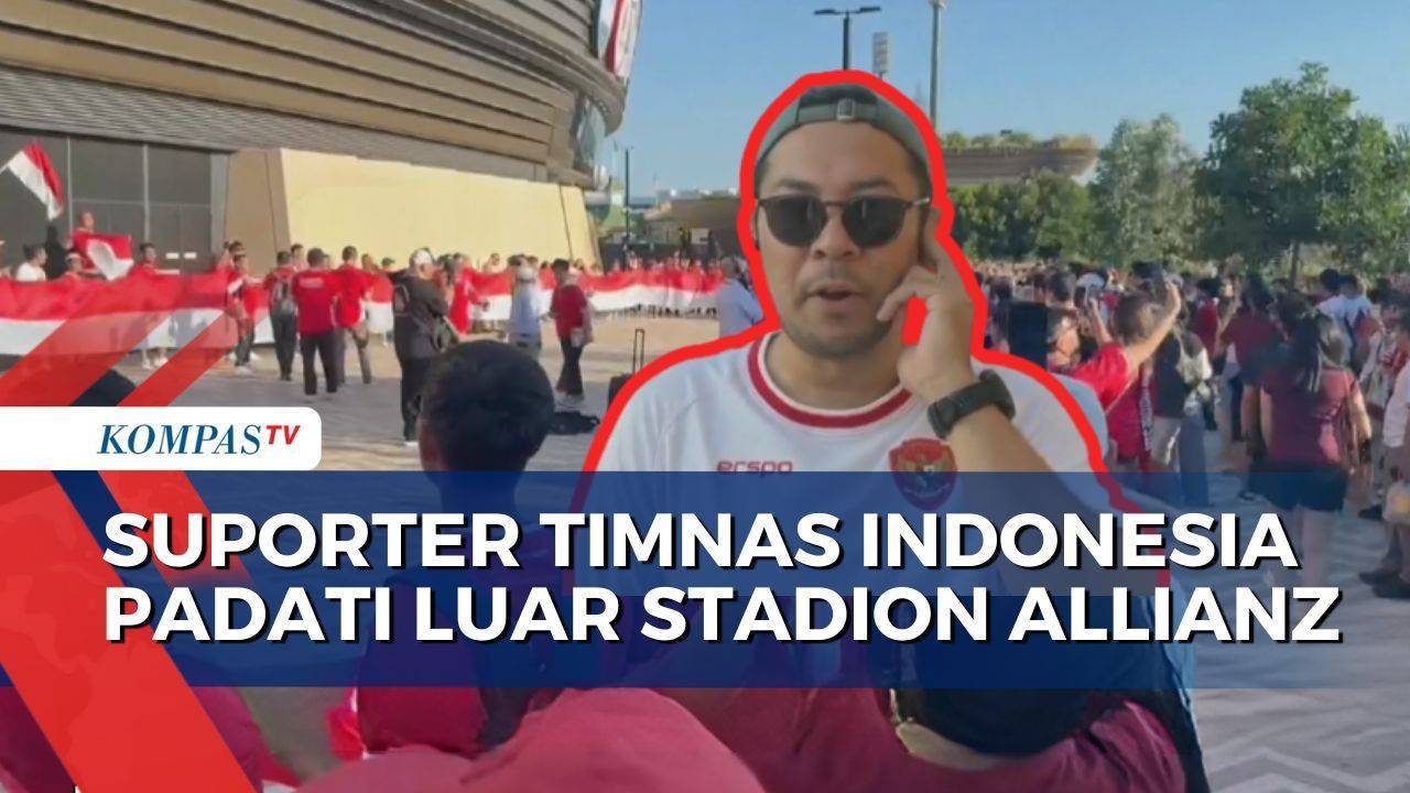 Terbaru! Suporter Timnas Bentangkan Bendera Merah Putih, Bersiap ...