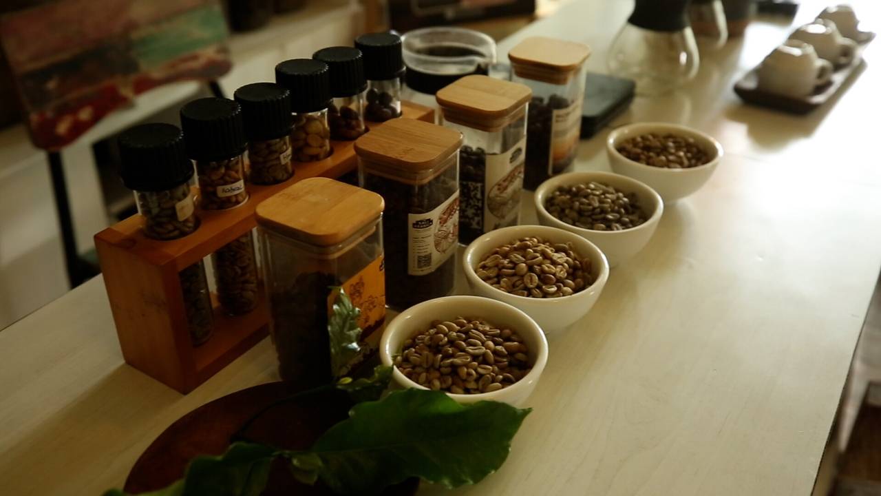 Trailer Anak Petani jadi Juragan Kopi | Berani Berubah Eps 203 - Berani ...