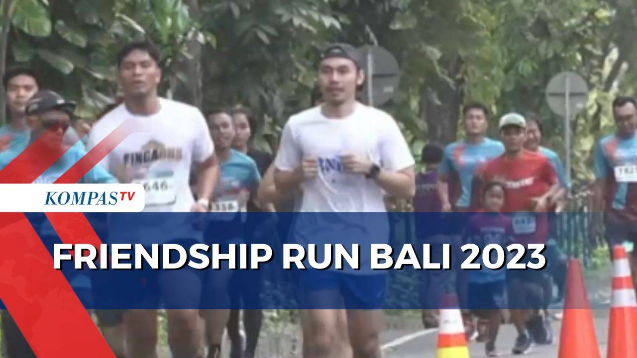 Ribuan Pelari Meriahkan Bank Jateng Friendship Run 2023 di Lapangan ...