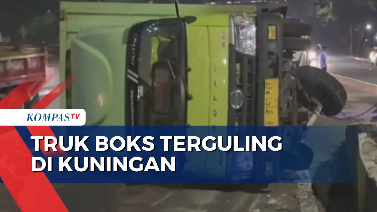 Hindari Mobil Menyalip, Truk Boks Muatan Paket Terguling di Kuningan Jakarta Selatan - Kompas TV ...