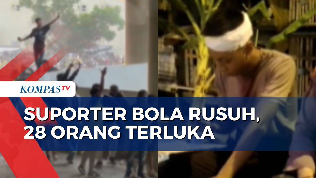Rekaman Amatir Suporter Sepak Bola Ricuh di Stadion Gelora Joko Samudro ...