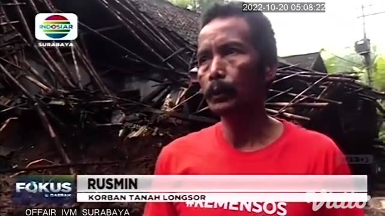 Dua Rumah Tertimbun Tanah Longsor - Indosiar Regional | Vidio