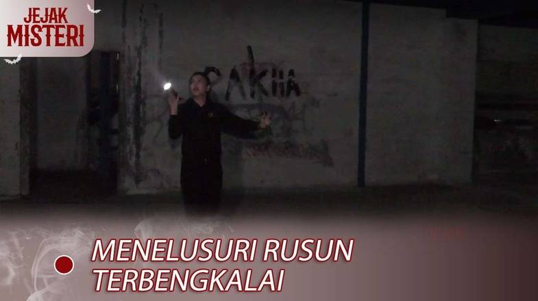Pria Tak Dikenal !Ada Sosok Pria Misterius Diantara Tim Jejak Misetri ...