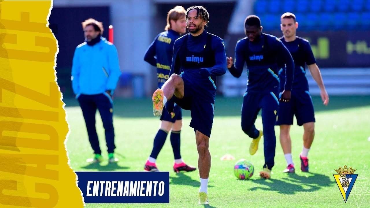 Tuesday's session moved to the stadium | Cadiz Football Club | Vidio