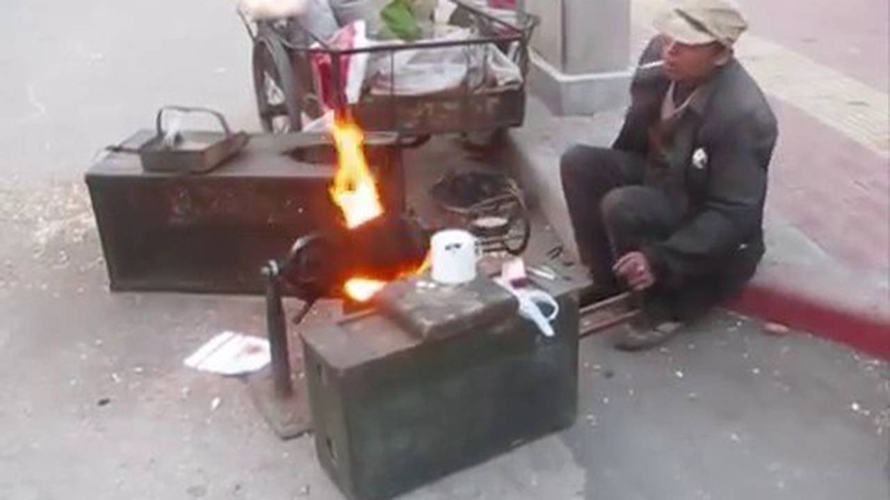 Pembuatan Popcorn Tradisional China | Vidio