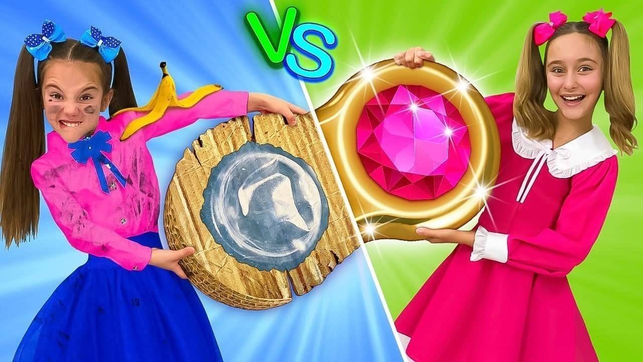 Sasha dan Kira dalam cerita sekolah tentang teman sekelas yang kaya vs ...