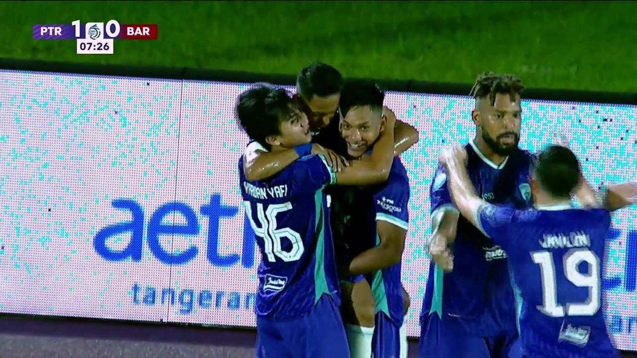 GOL PERDANA! Tendangan Apik dari Ahmad Hardianto Untuk Persita | BRI Liga 1 2024/25 | Vidio