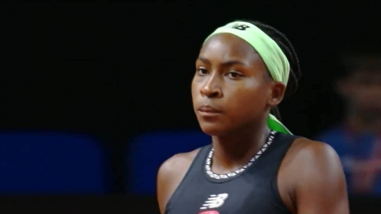 Coco Gauff vs Veronika Kudermetova - Highlights | WTA Porsche Tennis ...