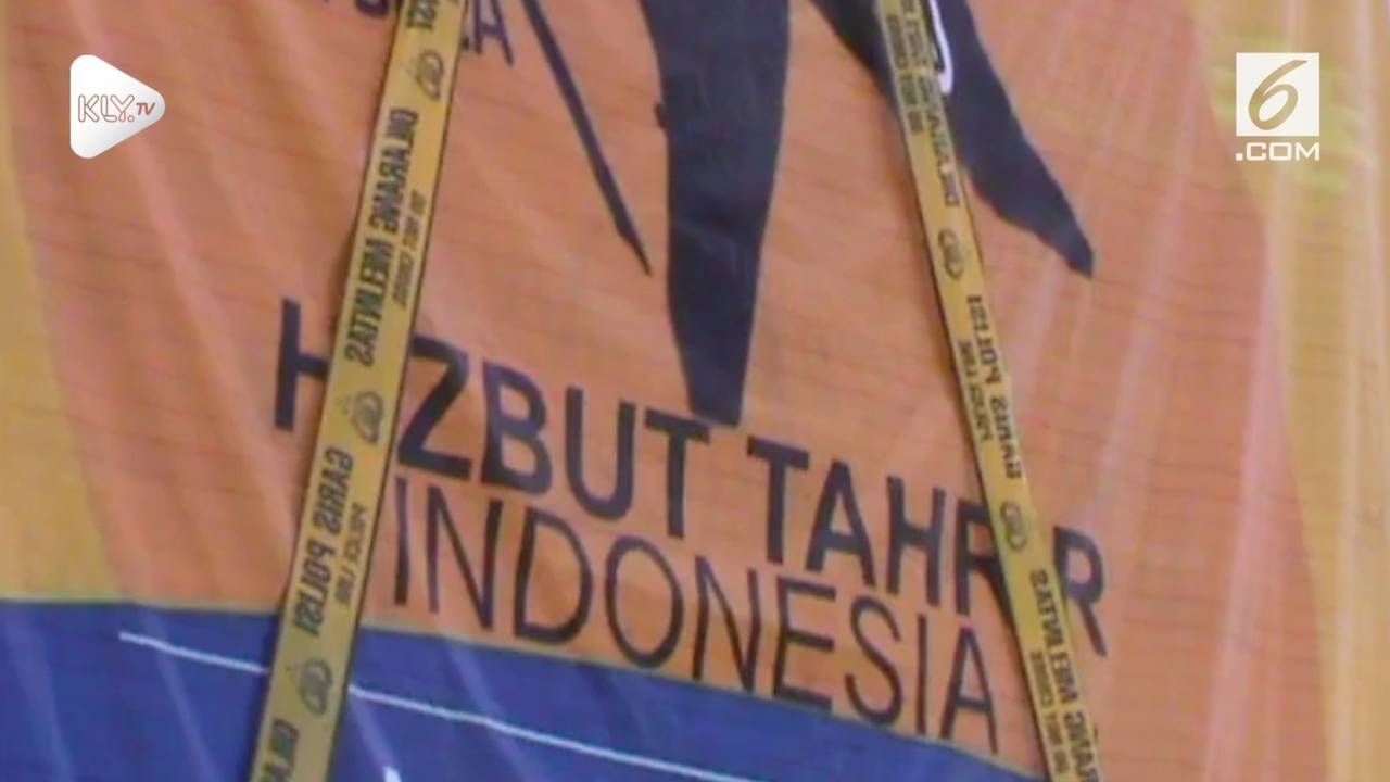 Ada Tulisan HTI di Baliho Aksi Bela Bendera Tauhid | Vidio