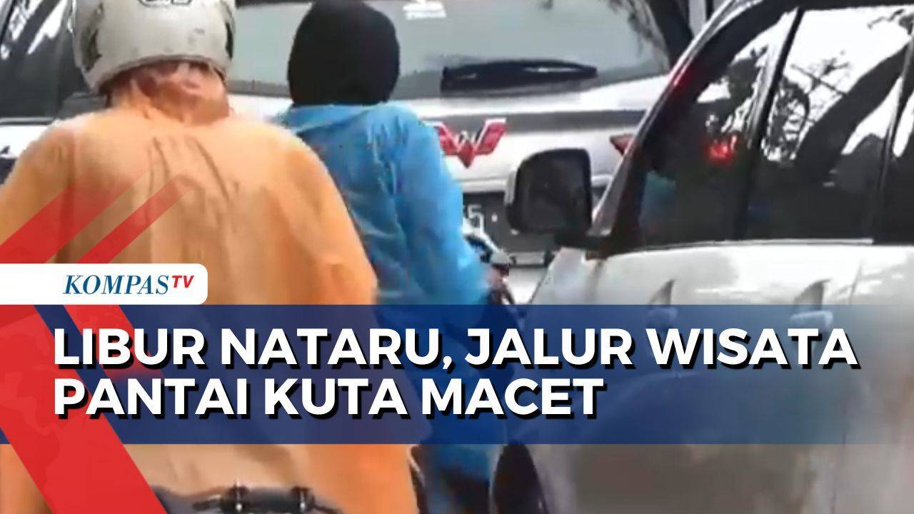 Jalur Wisata Pantai Kuta Macet Jelang Libur Nataru - Kompas TV