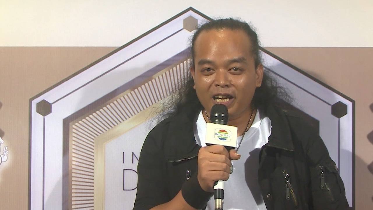 Indonesian Dangdut Awards - Nurbayan (Pemenang Pencipta Lagu Dangdut ...