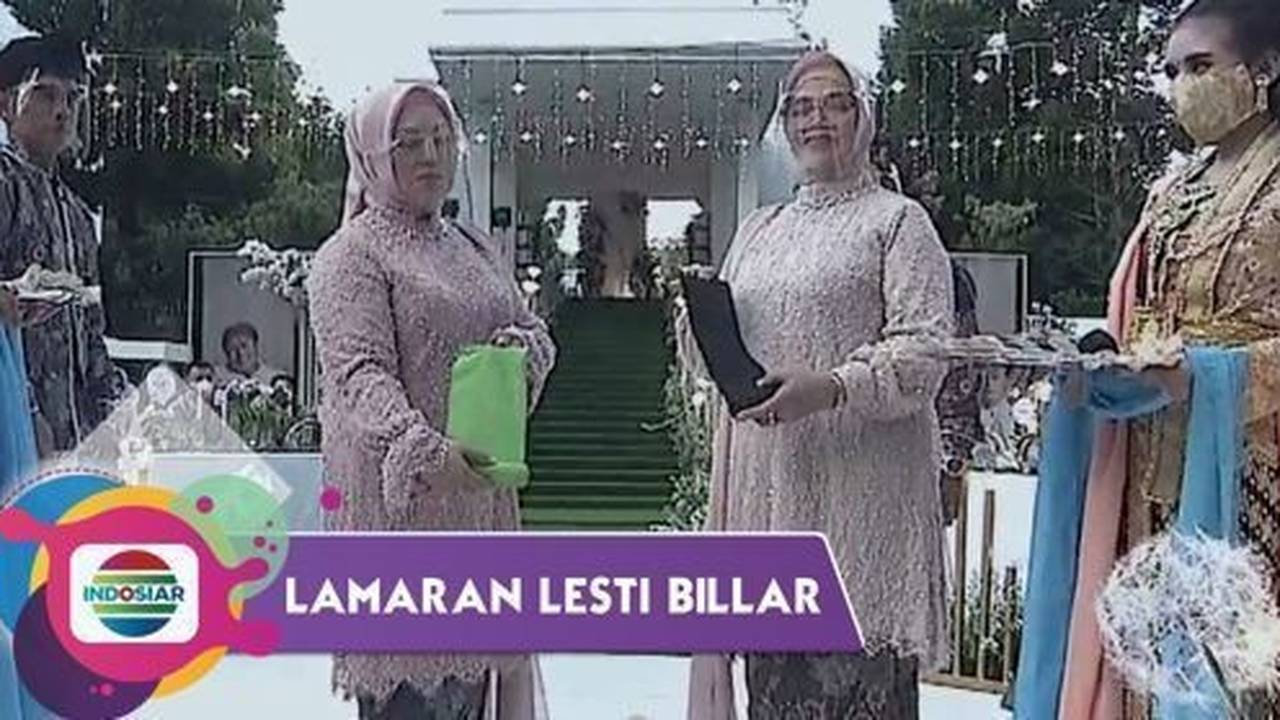 Satu Cinta Dua Budaya!! Adat Liron Beubeur Tameuh Iringi Keluarga ...