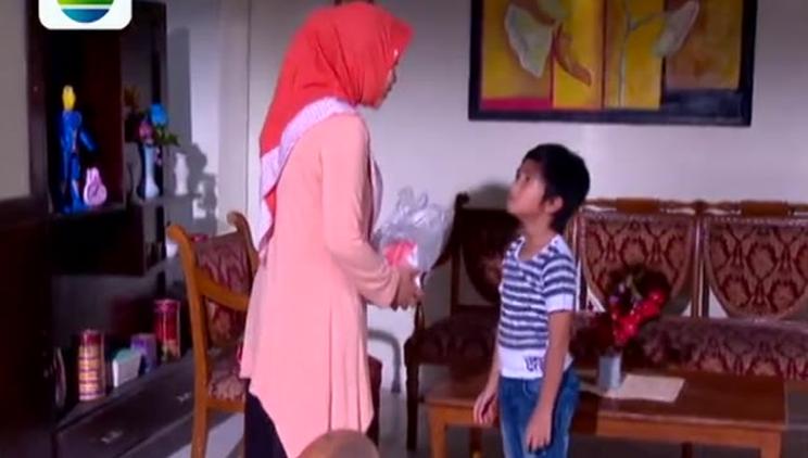 Streaming Film Ina Marika Zuly | Vidio