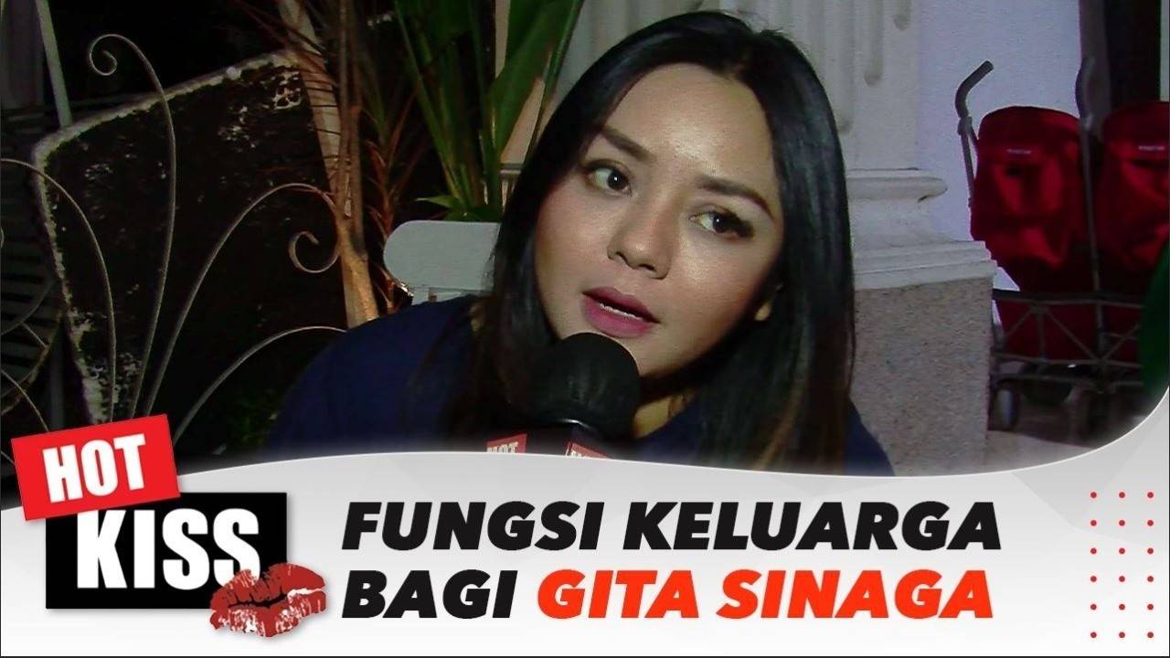 Menjadi Keluarga Harmonis Di Sinetron Panggillan, Gita Sinaga Ungkap Fungsi Keluarga | Hot Kiss ...