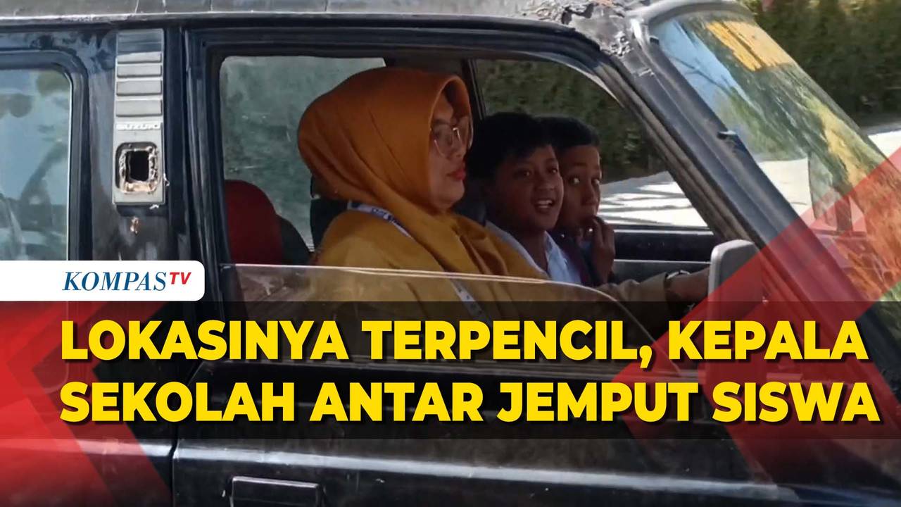Begini Cerita Ibu Kepala Sekolah Yang Beli Mobil Khusus Untuk Antar