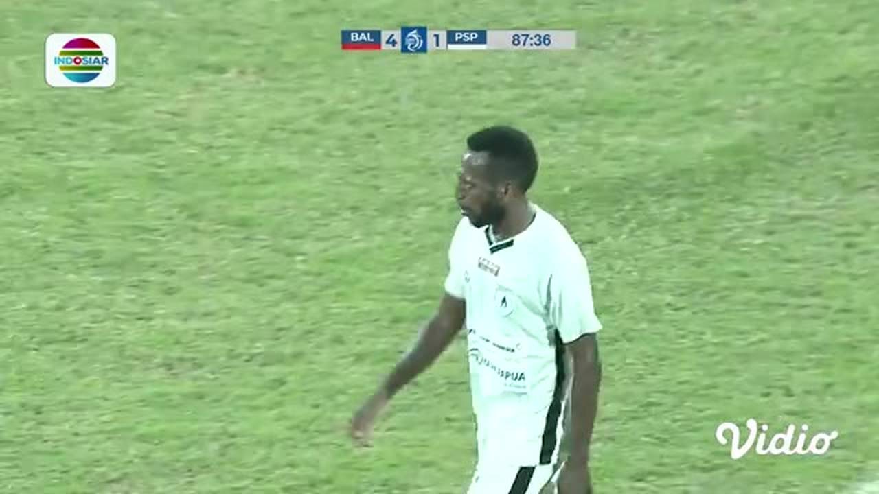 Golll!! Elisa Basna - Bali United (4) vs (1) Persipura Jayapura | BRI ...