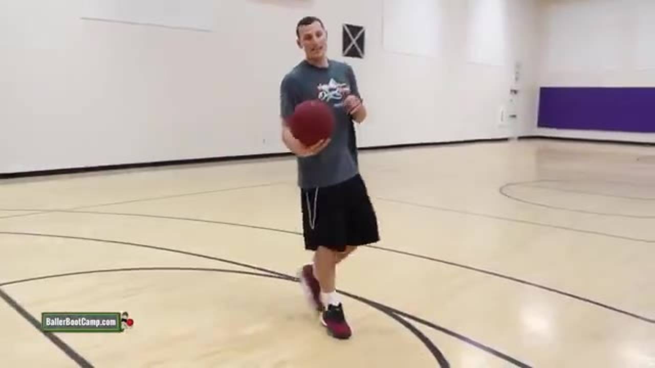 EXPOSE HIM- 4 HESI Basketball Moves You Can Use Off The Dribble ...