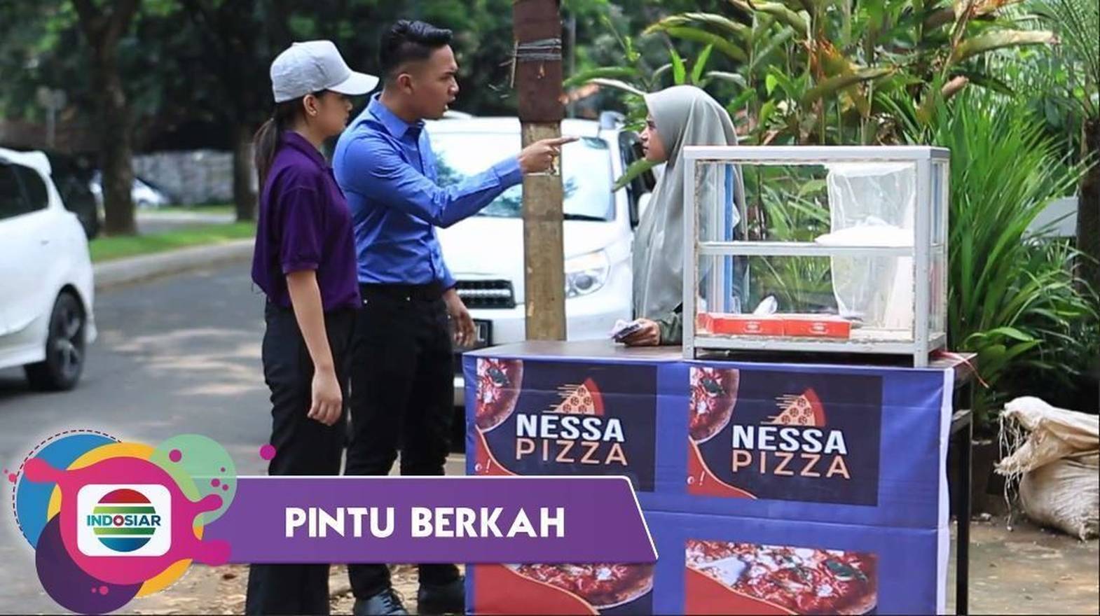 Jatuh Bangun Gadis Pengantar Pizza yang Memperjuangkan Pendidikan Kedua Adiknya | Pintu Berkah ...