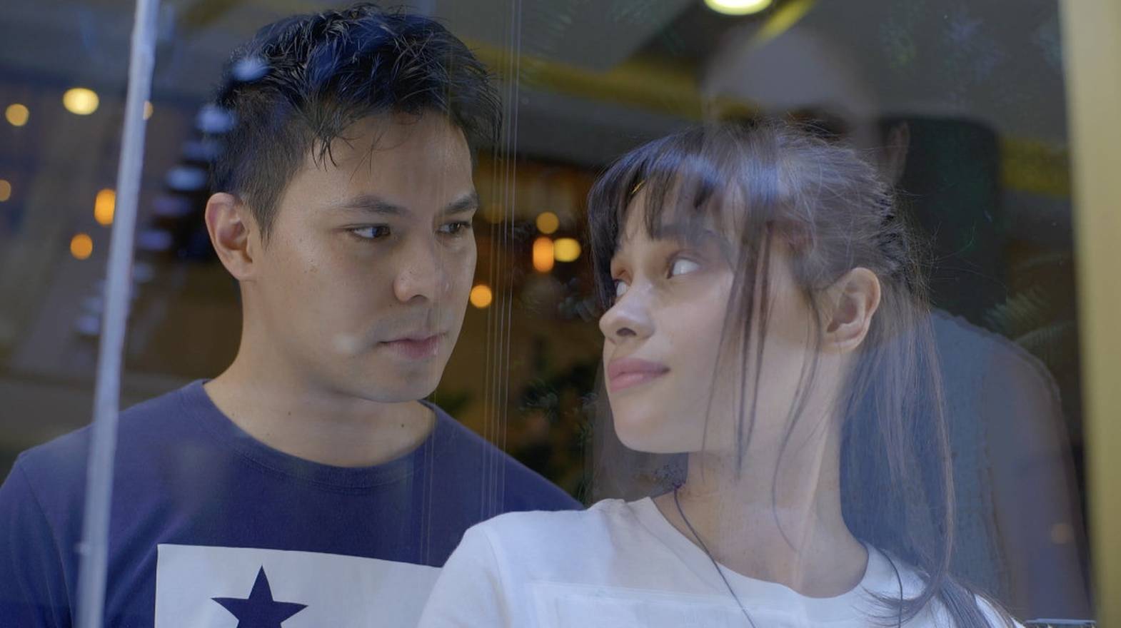 [Gratis] Siapa Takut Orang Ketiga - Akankah Kisah Cinta Aurora dan Fero Berlayar? Saksikan ...