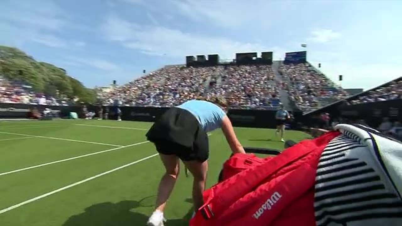 Jeļena Ostapenko vs Harriet Dart - Highlights | WTA Rothesay ...