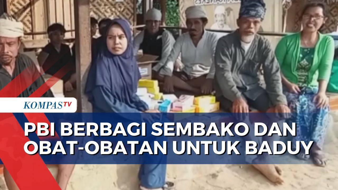 Perempuan Berkebaya Indonesia Berbagi Sembako dan Obat-Obatan untuk ...