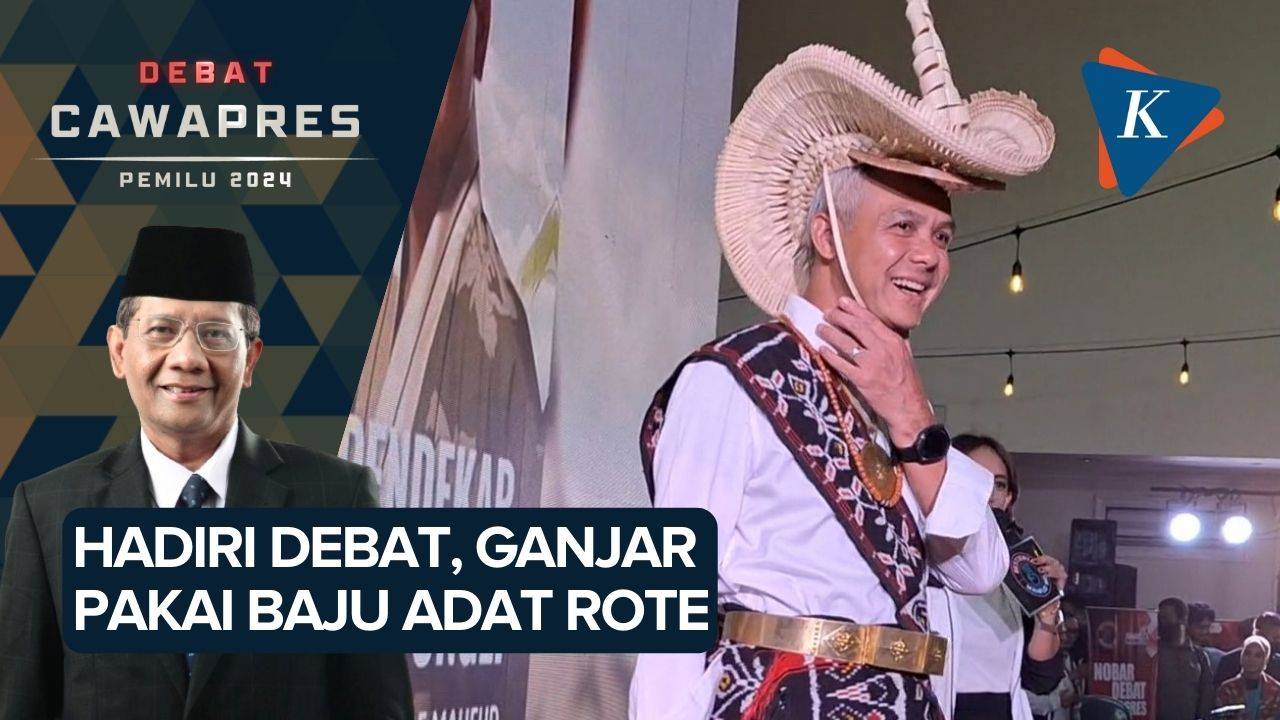 Beda dengan Mahfud, Ganjar Pakai Baju Adat Rote ke Debat Cawapres ...