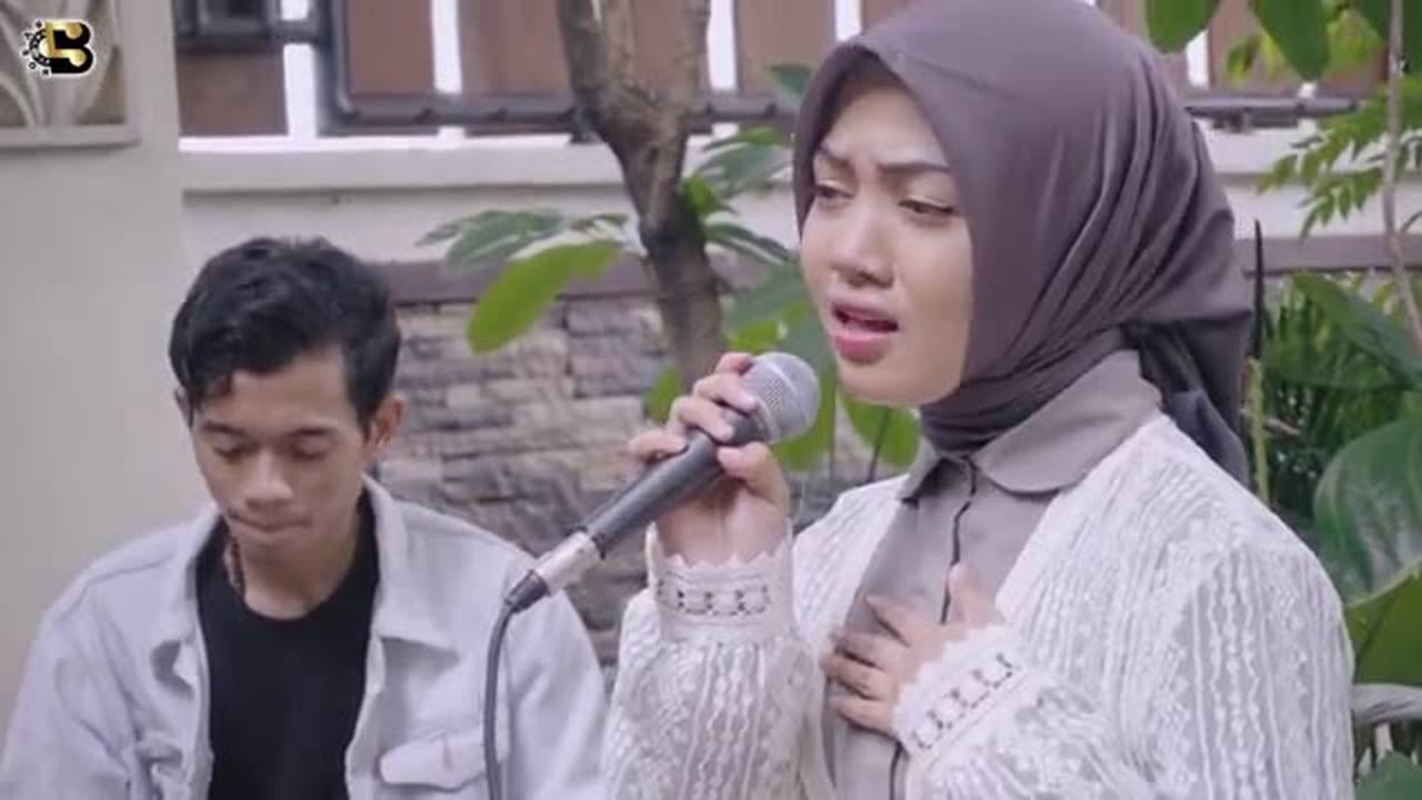 EVA YOLANDA - NYANYIAN RINDU | Vidio