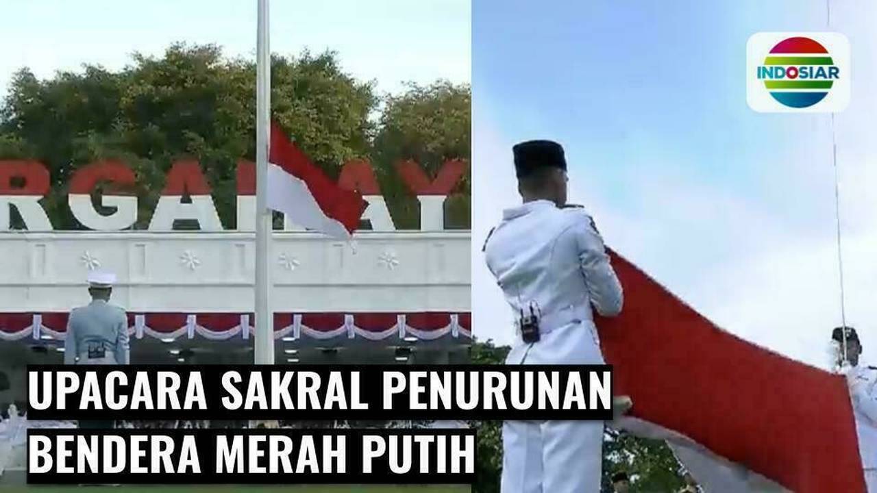 Khidmat, Upacara Sakral Penurunan Bendera Merah Putih di Istana Merdeka ...