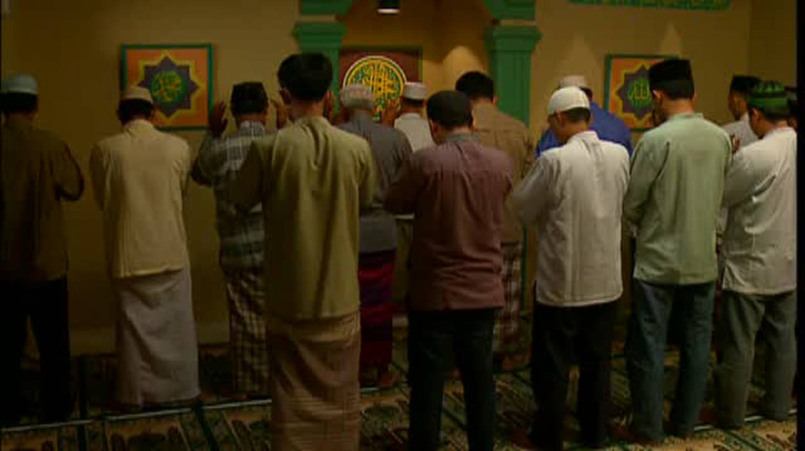 Nonton Sinetron Para Pencari Tuhan Jilid 9 Episode 3 | Vidio