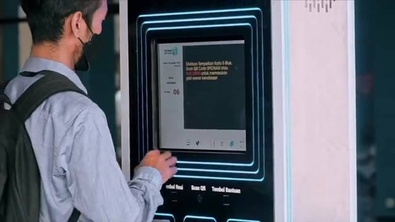 Media Visit : Dirjen HUBDAT kunjungi SCTV Tower - Emtek Digital | Vidio