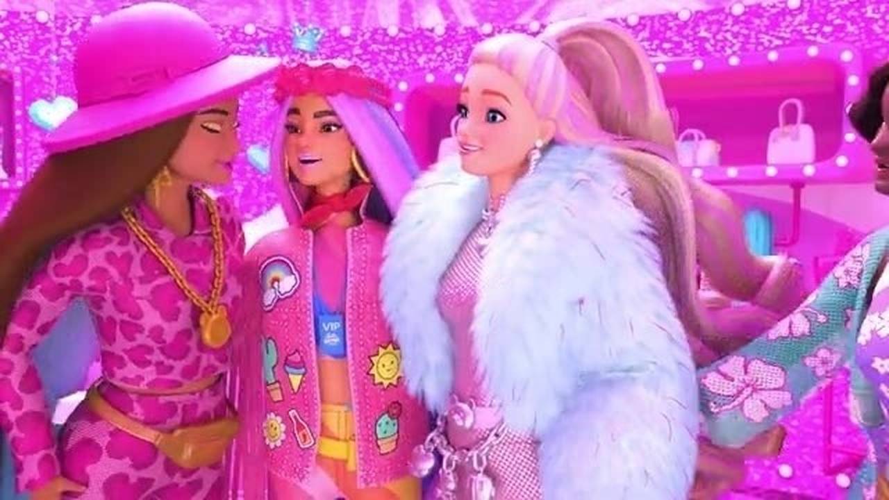 Barbie Extra So Fly Fashion Adventure - BARBIE GETS GLAMMED UP FOR ...