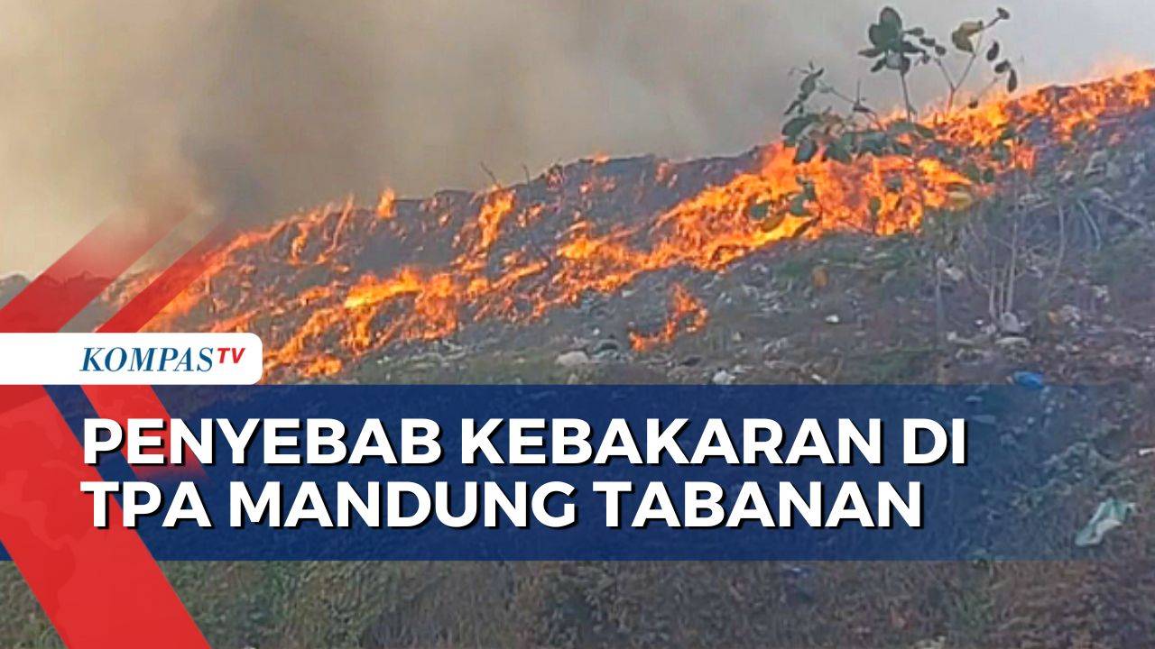 Asap Tebal Kebakaran Selimuti 2,7 Hektar TPA Mandung di Tabanan - Kompas TV | Vidio