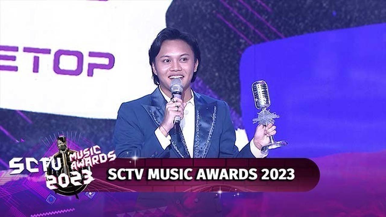 Full Senyum! Rizky Febian - Penyanyi Solo Pria Paling Ngetop | SCTV ...