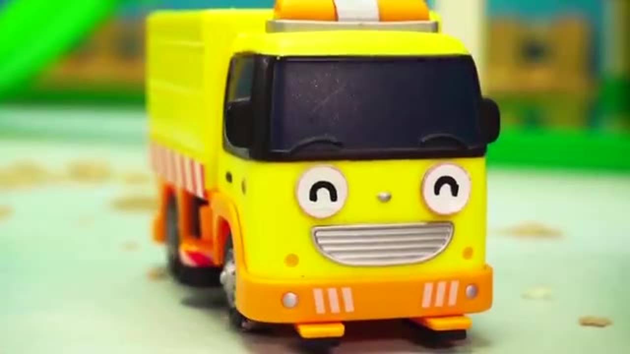 Tayo's Job Adventure - Ep 04 - Cleaning Truck Rubby (2018) | Vidio