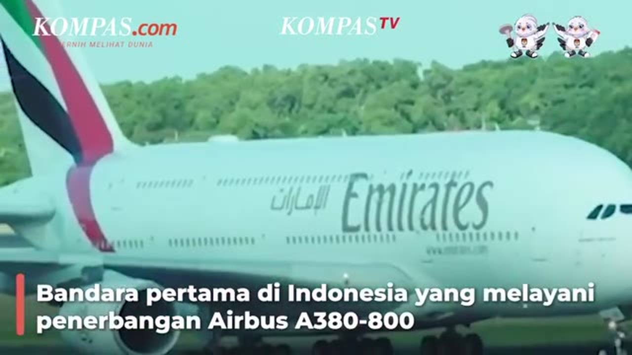 Detik-detik Pesawat Terbesar di Dunia Airbus A380-800 Mendarat di Bali ...