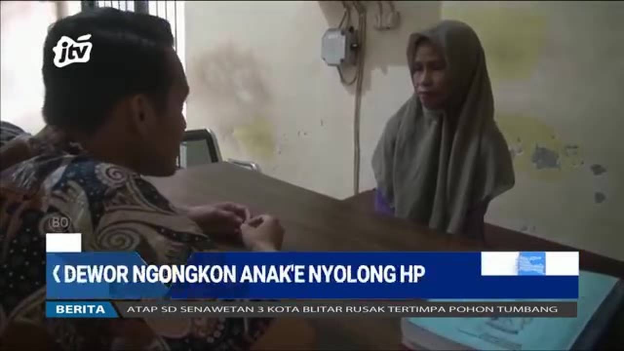 Mbok Dewor Ngongkon Anake Nyolong HP - POJOK KAMPUNG - JTV | Vidio