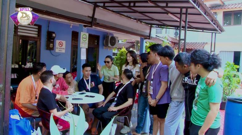 Spill Geng Yang Mencuri Perhatian dan Meresahkan Warga | Vidio