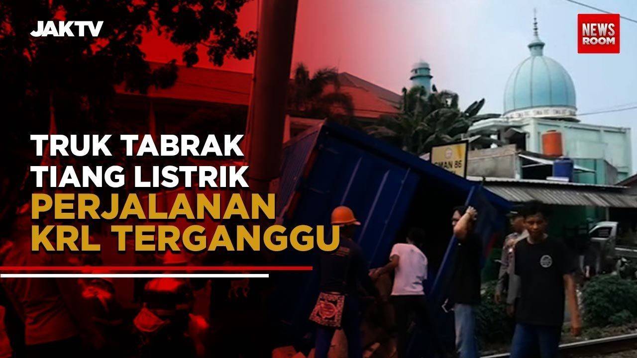 Truk Tabrak Tiang Listrik Perjalanan KRL Terganggu - jaktv.official | Vidio
