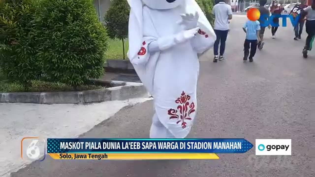 Maskot Piala Dunia Sapa Warga - SCTV Regional | Vidio