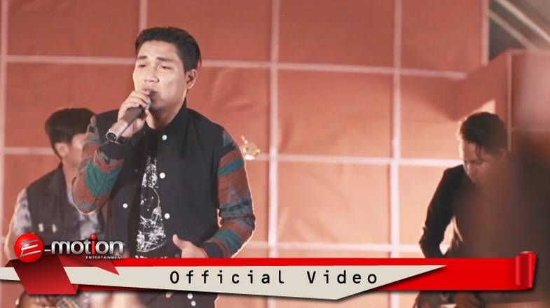 Armada - Pergi Pagi Pulang Pagi (Official Video) | Vidio