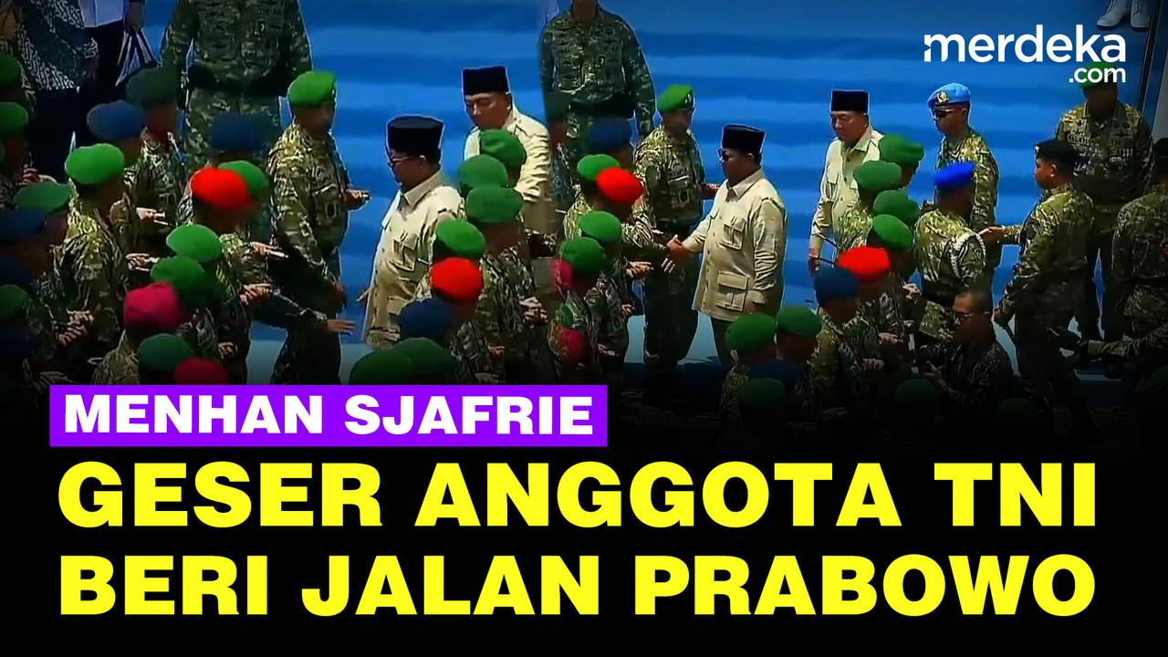 Momen Menhan Sjafrie Geser PM Anggota TNI Beri Jalan Prabowo Salami Prajurit di Monas - merdeka