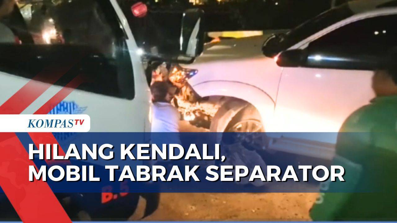 Mobil Tabrak Separator Jalan di Kebayoran Baru, Melaju Kencang hingga ...