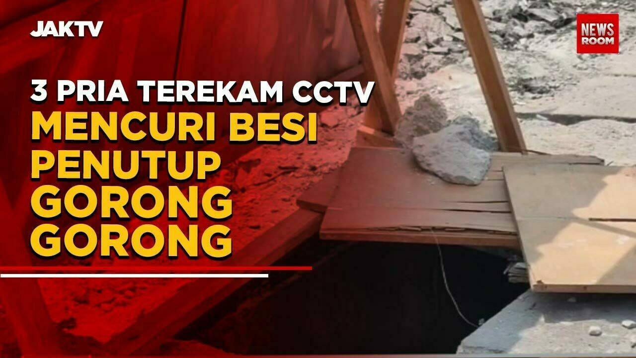 3 Pria Terekam CCTV Mencuri Besi Penutup Gorong - Gorong - jaktv.official | Vidio