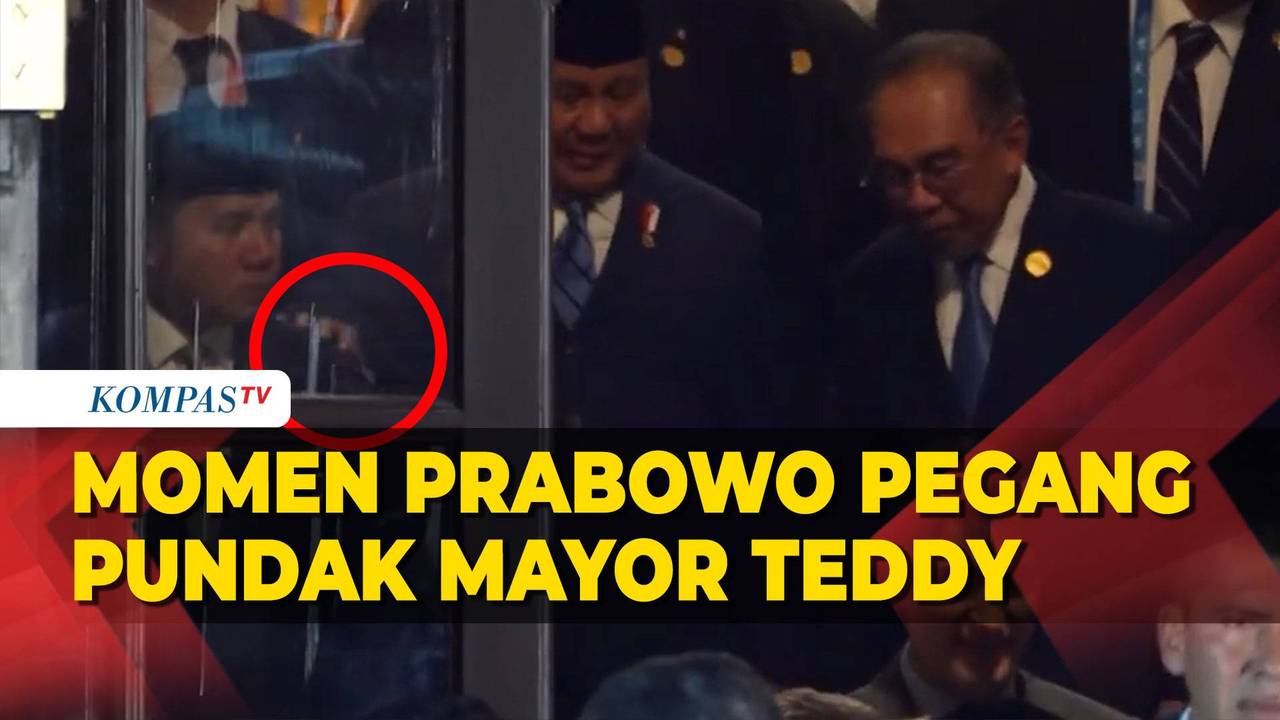 Momen Presiden Prabowo Pegang Pundak Mayor Teddy saat Hadiri APEC ...