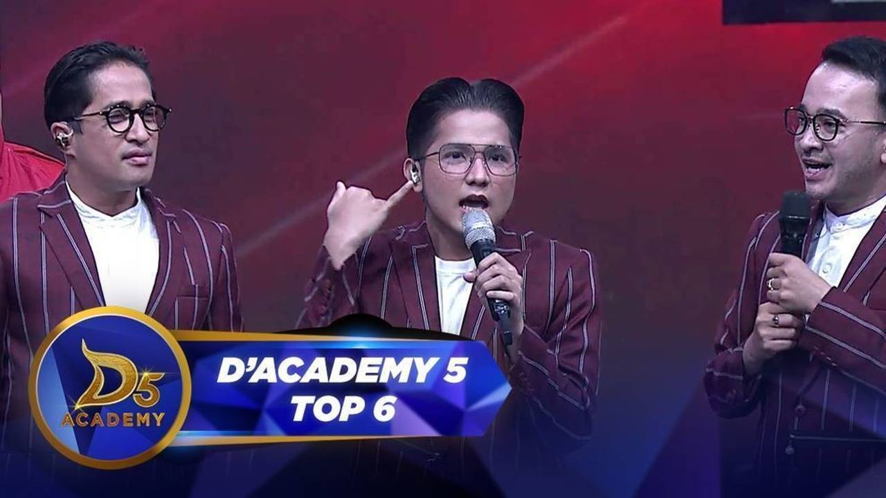 Gaya Terima Telp Dari Pacar!! Kamu Pilih Sridevi, Lady Rara, Aulia Atau ...