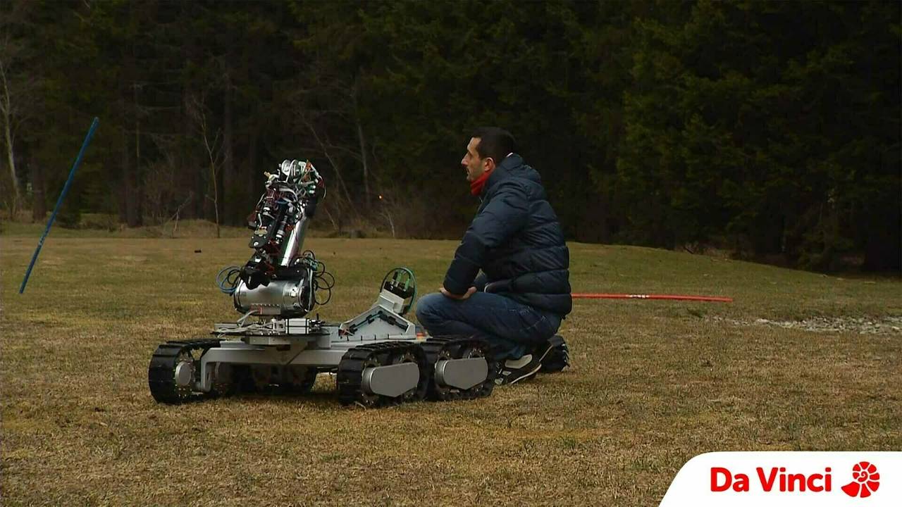 Ep 18 - Si Jenius dan Robot Pengawas