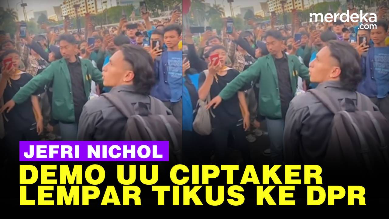 Artis Jefri Nichol Ikut Demo UU Ciptaker, Lempar Bangkai Tikus ke Gedung DPR - merdeka | Vidio