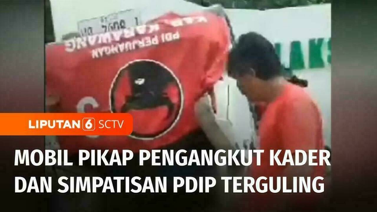 Kendaraan Pembawa Kader dan Simpatisan PDIP Terguling di Karawang, 1 ...