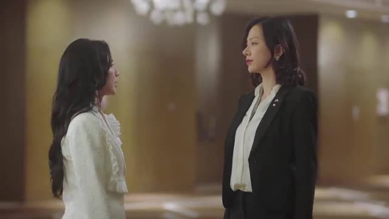 Fall In Love - Episode 10 (2022) | Vidio